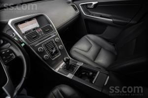 Grey Volvo XC60 2014 in Jelgava, with an engine capacity of 2.00 L and mileage of 0 thousand km for 11700 €, photo 16 on AUTOMOTO.COM.LV