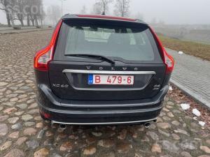 Grey Volvo XC60 2015 in Daugavpils, with an engine capacity of 2.40 L and mileage of 226 thousand km for 14200 €, photo 5 on AUTOMOTO.COM.LV