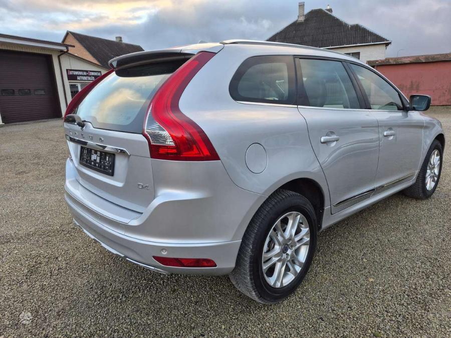 Pelēks Volvo XC60 2015 Kuršėnai, ar dzinēja tilpumu 1.98 L un nobraukumu 277 tūkst. km par 12600 €, foto 3 vietnē AUTOMOTO.COM.LV