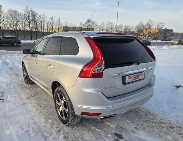 Grey Volvo XC60 2015 in Siauliai, with an engine capacity of 2.95 L and mileage of 156 thousand km for 11700 €, photo 8 on AUTOMOTO.COM.LV