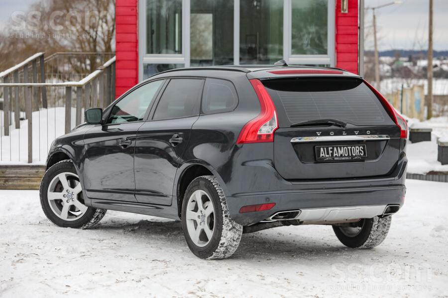 Grey Volvo XC60 2015 in Riga, with an engine capacity of 2.00 L and mileage of 0 thousand km for 11990 €, photo 3 on AUTOMOTO.COM.LV
