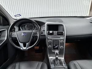 Grey Volvo XC60 2015 in Alytus, with an engine capacity of 2.00 L and mileage of 188 thousand km for 13200 €, photo 10 on AUTOMOTO.COM.LV