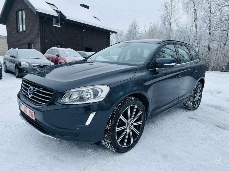 Grey Volvo XC60 2015 in Kaunas, with an engine capacity of 1.97 L and mileage of 180 thousand km for 12660 €, photo 3 on AUTOMOTO.COM.LV