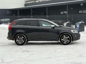 Grey Volvo XC60 2015 in Jonava, with an engine capacity of 2.40 L and mileage of 290 thousand km for 14650 €, photo 11 on AUTOMOTO.COM.LV