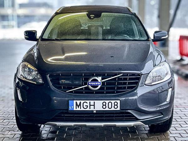 Grey Volvo XC60 2015 in Vilnius, with an engine capacity of 1.97 L and mileage of 158 thousand km for 12400 €, photo 1 on AUTOMOTO.COM.LV
