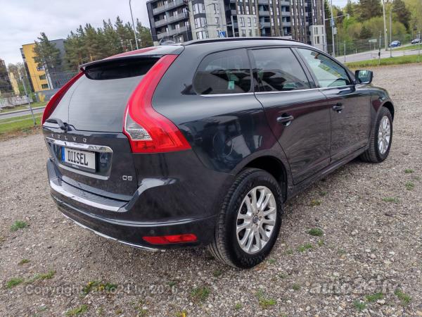 Pelēks Volvo XC60 2015 Tallina, ar dzinēja tilpumu 2.00 L un nobraukumu 170 tūkst. km par 12999 €, foto 6 vietnē AUTOMOTO.COM.LV