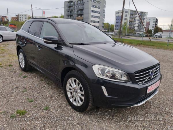 Pelēks Volvo XC60 2015 Tallina, ar dzinēja tilpumu 2.00 L un nobraukumu 170 tūkst. km par 12999 €, foto 8 vietnē AUTOMOTO.COM.LV