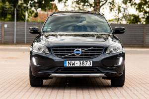Grey Volvo XC60 2015 in Jelgava, with an engine capacity of 2.00 L and mileage of 235 thousand km for 11990 €, photo 6 on AUTOMOTO.COM.LV