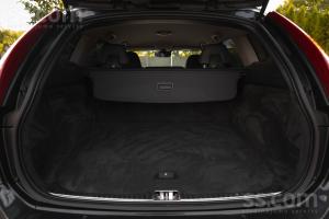 Grey Volvo XC60 2015 in Jelgava, with an engine capacity of 2.00 L and mileage of 235 thousand km for 11990 €, photo 14 on AUTOMOTO.COM.LV