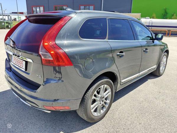 Pelēks Volvo XC60 2015 Kauņa, ar dzinēja tilpumu 1.97 L un nobraukumu 155 tūkst. km par 11700 €, foto 5 vietnē AUTOMOTO.COM.LV