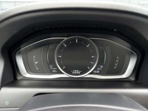 Pelēks Volvo XC60 2015 Klaipėda, ar dzinēja tilpumu 2.40 L un nobraukumu 310 tūkst. km par 11500 €, foto 11 vietnē AUTOMOTO.COM.LV