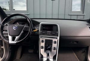 Pelēks Volvo XC60 2015 Klaipėda, ar dzinēja tilpumu 2.40 L un nobraukumu 310 tūkst. km par 11500 €, foto 25 vietnē AUTOMOTO.COM.LV