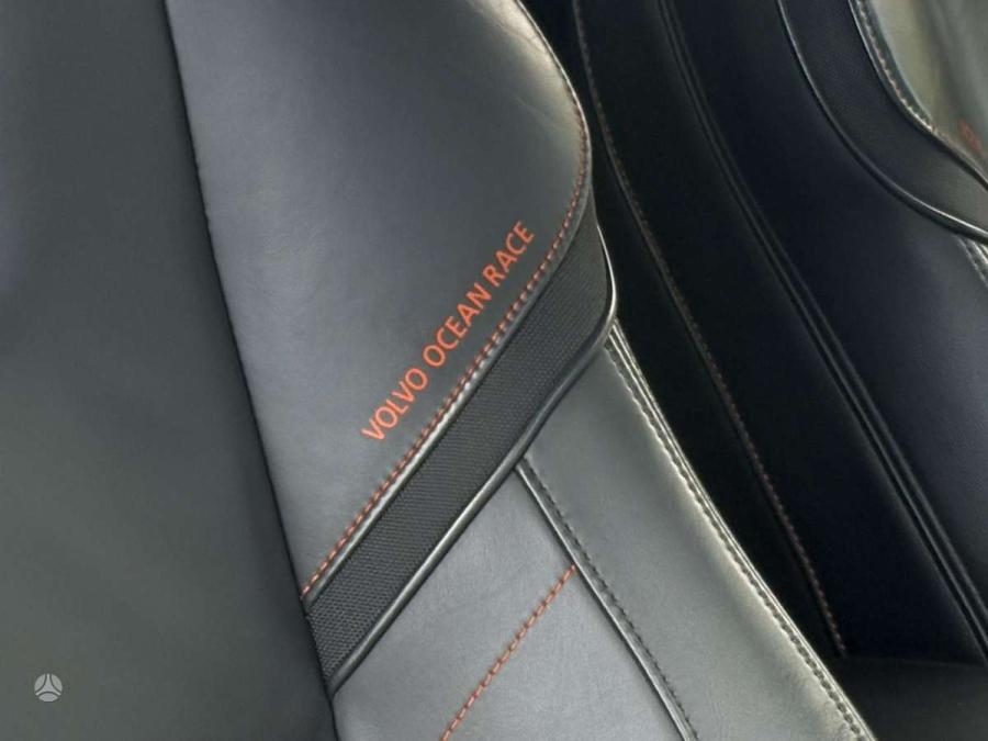 Pelēks Volvo XC60 2015 Klaipėda, ar dzinēja tilpumu 2.40 L un nobraukumu 310 tūkst. km par 11500 €, foto 30 vietnē AUTOMOTO.COM.LV