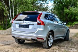 Grey Volvo XC60 2015 in Kretinga, with an engine capacity of 2.00 L and mileage of 262 thousand km for 12250 €, photo 7 on AUTOMOTO.COM.LV