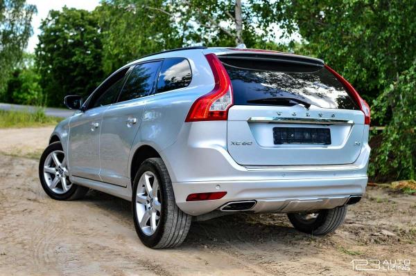Pelēks Volvo XC60 2015 Kretinga, ar dzinēja tilpumu 2.00 L un nobraukumu 262 tūkst. km par 12250 €, foto 8 vietnē AUTOMOTO.COM.LV