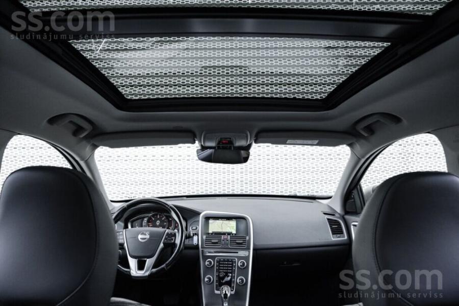 Pelēks Volvo XC60 2015 Rīga, ar dzinēja tilpumu 2.40 L un nobraukumu 209 tūkst. km par 9750 €, foto 21 vietnē AUTOMOTO.COM.LV