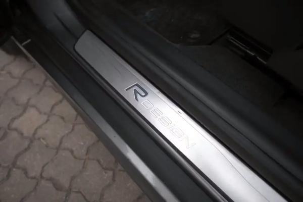 Pelēks Volvo XC60 2015 Jelgava, ar dzinēja tilpumu 2.40 L un nobraukumu 247 tūkst. km par 18500 €, foto 10 vietnē AUTOMOTO.COM.LV
