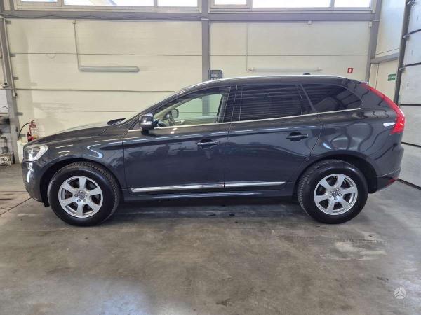 Pelēks Volvo XC60 2015 Raseiniai, ar dzinēja tilpumu 1.97 L un nobraukumu 249 tūkst. km par 9300 €, foto 5 vietnē AUTOMOTO.COM.LV