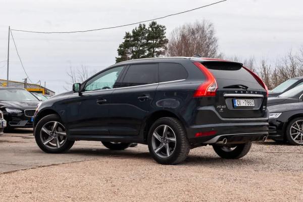 Pelēks Volvo XC60 2015 Rīga, ar dzinēja tilpumu 2.40 L un nobraukumu 234 tūkst. km par 14995 €, foto 2 vietnē AUTOMOTO.COM.LV