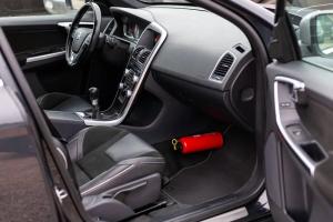 Grey Volvo XC60 2015 in Riga, with an engine capacity of 2.40 L and mileage of 234 thousand km for 14995 €, photo 29 on AUTOMOTO.COM.LV