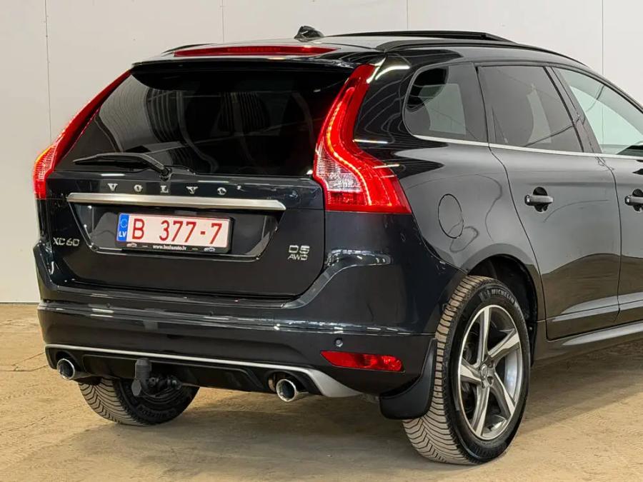 Grey Volvo XC60 2015 in Jurmala, with an engine capacity of 2.40 L and mileage of 288 thousand km for 14990 €, photo 14 on AUTOMOTO.COM.LV