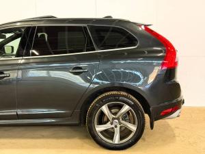 Grey Volvo XC60 2015 in Jurmala, with an engine capacity of 2.40 L and mileage of 288 thousand km for 14990 €, photo 23 on AUTOMOTO.COM.LV
