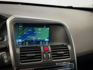 Grey Volvo XC60 2015 in Jurmala, with an engine capacity of 2.40 L and mileage of 288 thousand km for 14990 €, photo 42 on AUTOMOTO.COM.LV