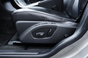 Серый Вольво ХС60 2015 в Марупе, объемом двигателя 2.40 л и пробегом 209 тыс. км за 9750 €, фото 10 на AUTOMOTO.COM.LV