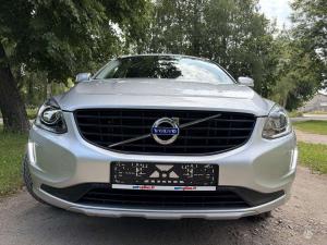 Grey Volvo XC60 2015 in Utena, with an engine capacity of 2.00 L and mileage of 226 thousand km for 11700 €, photo 6 on AUTOMOTO.COM.LV