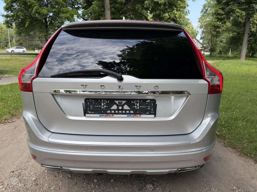 Grey Volvo XC60 2015 in Utena, with an engine capacity of 2.00 L and mileage of 226 thousand km for 11700 €, photo 12 on AUTOMOTO.COM.LV