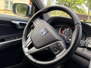 Grey Volvo XC60 2015 in Utena, with an engine capacity of 2.00 L and mileage of 226 thousand km for 11700 €, photo 16 on AUTOMOTO.COM.LV