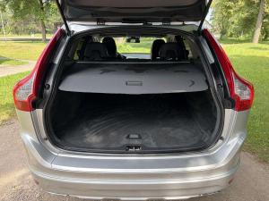 Grey Volvo XC60 2015 in Utena, with an engine capacity of 2.00 L and mileage of 226 thousand km for 11700 €, photo 23 on AUTOMOTO.COM.LV