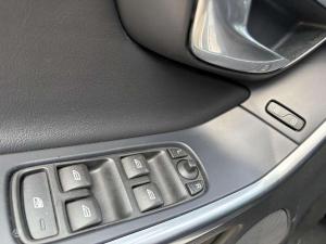 Grey Volvo XC60 2015 in Utena, with an engine capacity of 2.00 L and mileage of 226 thousand km for 11700 €, photo 24 on AUTOMOTO.COM.LV