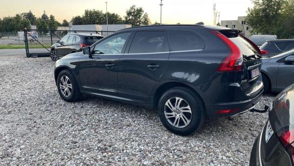 Pelēks Volvo XC60 2015 Kauņa, ar dzinēja tilpumu 1.97 L un nobraukumu 228 tūkst. km par 10200 €, foto 7 vietnē AUTOMOTO.COM.LV