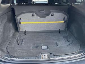 Grey Volvo XC60 2015 in Kaunas, with an engine capacity of 1.97 L and mileage of 228 thousand km for 10200 €, photo 20 on AUTOMOTO.COM.LV