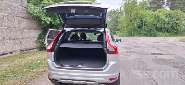 Grey Volvo XC60 2015 in Ogre, with an engine capacity of 2.00 L and mileage of 211 thousand km for 11600 €, photo 5 on AUTOMOTO.COM.LV