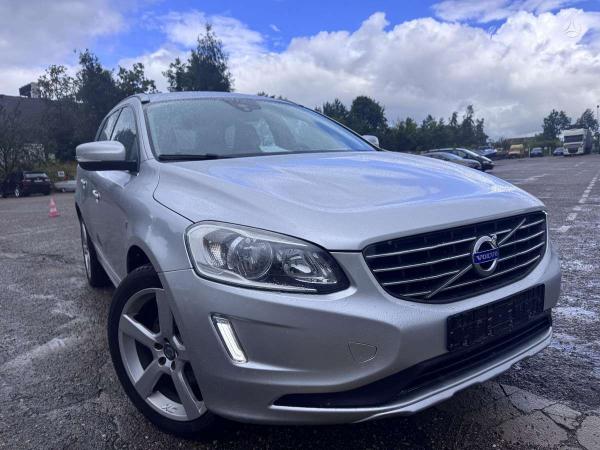 Pelēks Volvo XC60 2015 Alīta, ar dzinēja tilpumu 1.98 L un nobraukumu 244 tūkst. km par 11850 €, foto 2 vietnē AUTOMOTO.COM.LV