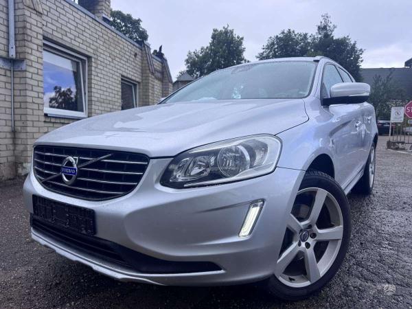 Pelēks Volvo XC60 2015 Alīta, ar dzinēja tilpumu 1.98 L un nobraukumu 244 tūkst. km par 11850 €, foto 3 vietnē AUTOMOTO.COM.LV