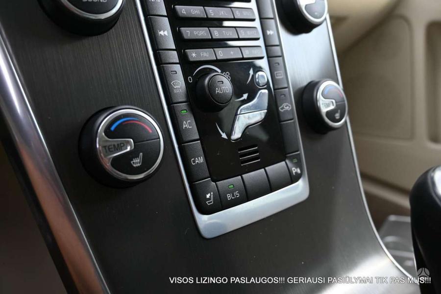 Grey Volvo XC60 2015 in Kretinga, with an engine capacity of 1.97 L and mileage of 205 thousand km for 12799 €, photo 39 on AUTOMOTO.COM.LV