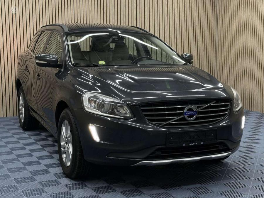 Grey Volvo XC60 2015 in Marijampole, with an engine capacity of 1.97 L and mileage of 281 thousand km for 9300 €, photo 1 on AUTOMOTO.COM.LV