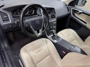 Grey Volvo XC60 2015 in Marijampole, with an engine capacity of 1.97 L and mileage of 281 thousand km for 9300 €, photo 3 on AUTOMOTO.COM.LV