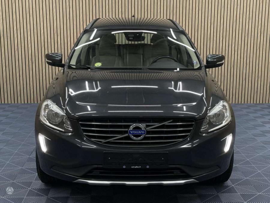 Grey Volvo XC60 2015 in Marijampole, with an engine capacity of 1.97 L and mileage of 281 thousand km for 9300 €, photo 4 on AUTOMOTO.COM.LV