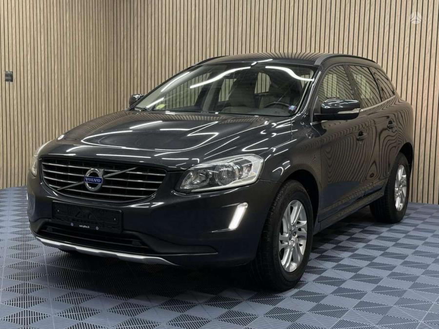 Grey Volvo XC60 2015 in Marijampole, with an engine capacity of 1.97 L and mileage of 281 thousand km for 9300 €, photo 5 on AUTOMOTO.COM.LV