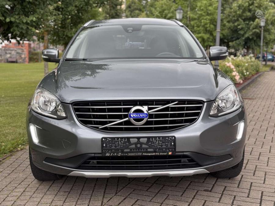 Pelēks Volvo XC60 2015 Šauļi, ar dzinēja tilpumu 1.97 L un nobraukumu 299 tūkst. km par 9150 €, foto 4 vietnē AUTOMOTO.COM.LV