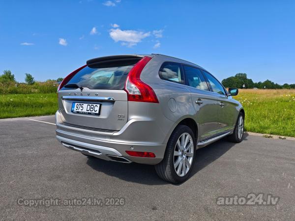 Pelēks Volvo XC60 2015 Tallina, ar dzinēja tilpumu 2.40 L un nobraukumu 166 tūkst. km par 18950 €, foto 4 vietnē AUTOMOTO.COM.LV