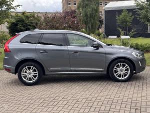 Grey Volvo XC60 2015 in Siauliai, with an engine capacity of 1.97 L and mileage of 299 thousand km for 9150 €, photo 12 on AUTOMOTO.COM.LV