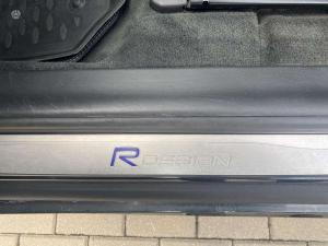 Grey Volvo XC60 2015 in Vilnius, with an engine capacity of 2.40 L and mileage of 194 thousand km for 14350 €, photo 24 on AUTOMOTO.COM.LV