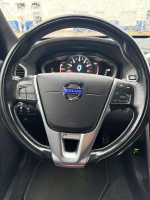 Pelēks Volvo XC60 2015 Klaipėda, ar dzinēja tilpumu 2.95 L un nobraukumu 203 tūkst. km par 14450 €, foto 14 vietnē AUTOMOTO.COM.LV