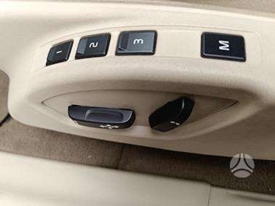 Pelēks Volvo XC60 2015 Kauņa, ar dzinēja tilpumu 1.97 L un nobraukumu 161 tūkst. km par 10900 €, foto 14 vietnē AUTOMOTO.COM.LV