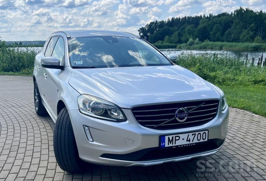 Pelēks Volvo XC60 2015 Rīga, ar dzinēja tilpumu 2.00 L un nobraukumu 219 tūkst. km par 13100 €, foto 4 vietnē AUTOMOTO.COM.LV
